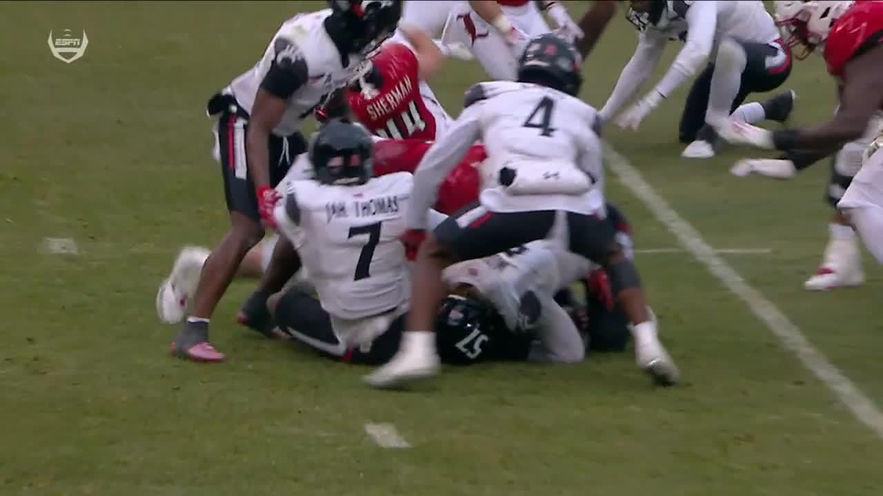 Cincinnati recovers fumble near their goal line - ESPN Video