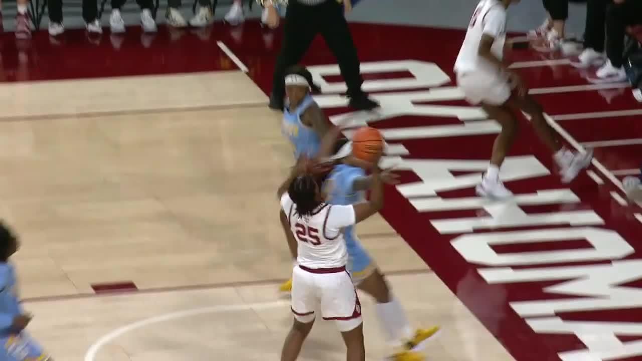 Kiersten Johnson shows off vision with nice dish vs. Southern Jaguars ...