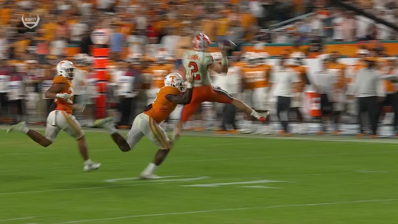 Cade Klubnik's jump-throw results in a Tennessee INT - ESPN Video