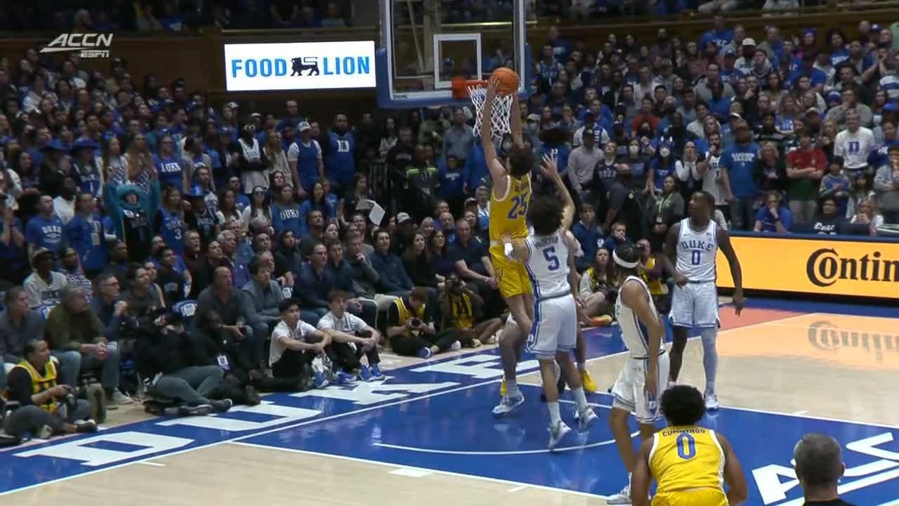 Guillermo Diaz Graham elevates for dunk vs. Duke Blue Devils - ESPN Video