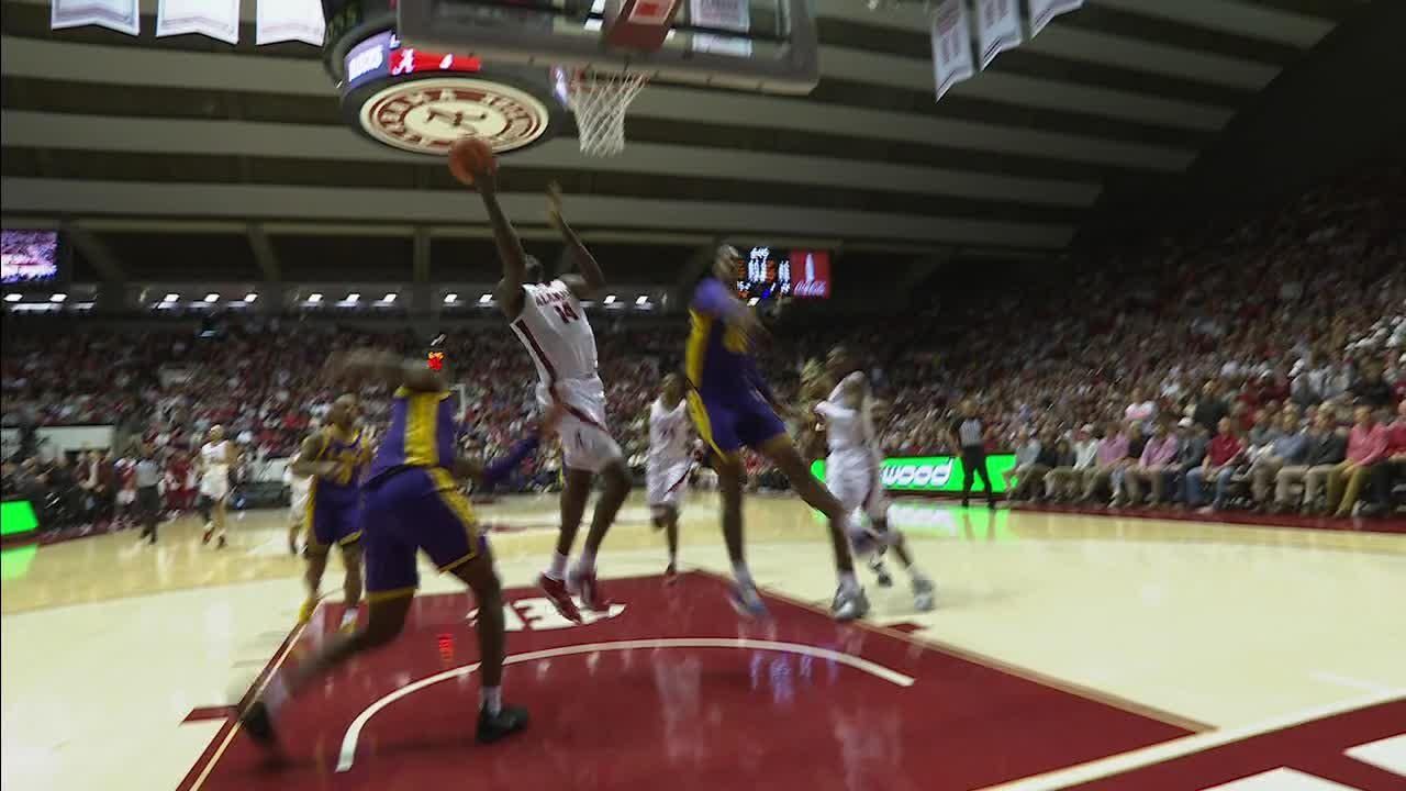 Charles Bediako gets the lay-in to fall - ESPN Video