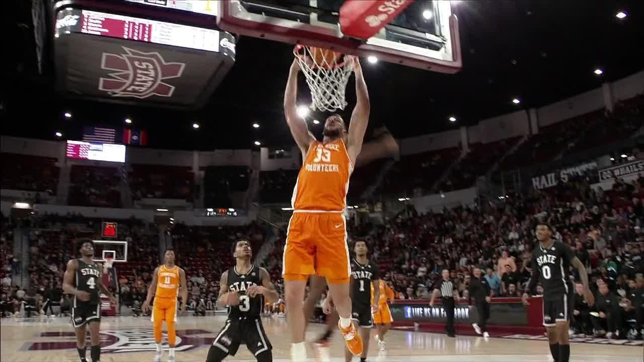 Zakai Zeigler makes a sweet dish - ESPN Video