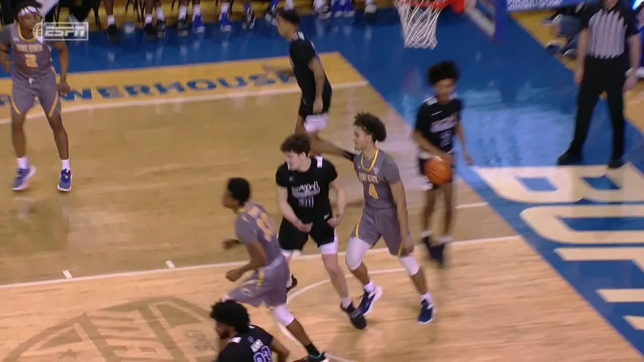 Chris Payton rocks the rim with slam - ESPN Video