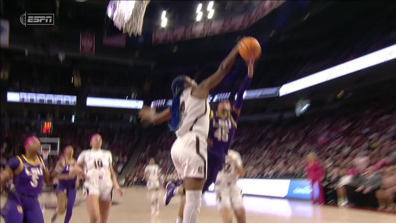 Aliyah Boston thwarts LSU's fastbreak with huge block - ESPN Video