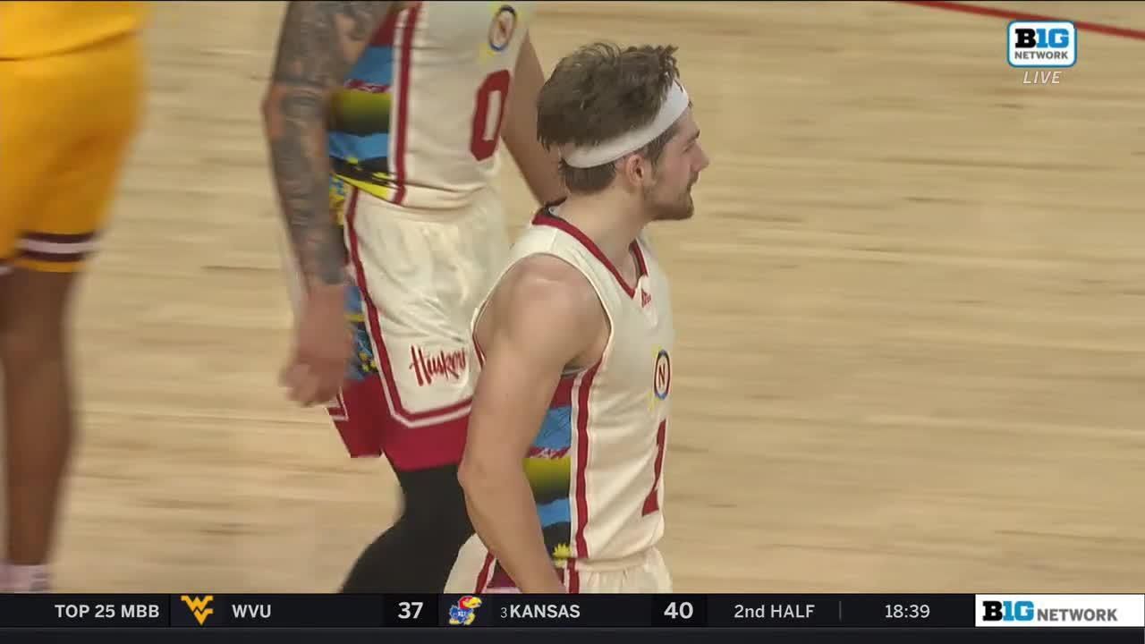 Sam Hoiberg makes a great defensive play for the steal - ESPN Video