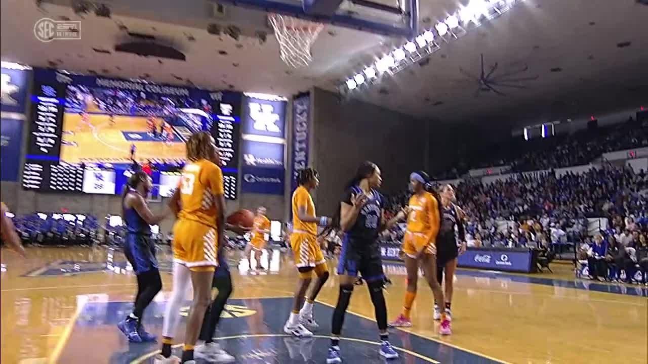 Rickea Jackson with the and-1 bucket - ESPN Video
