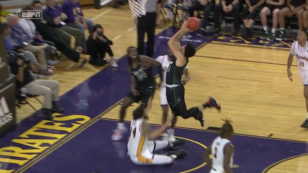 Tylan Pope drops in smooth layup - ESPN Video
