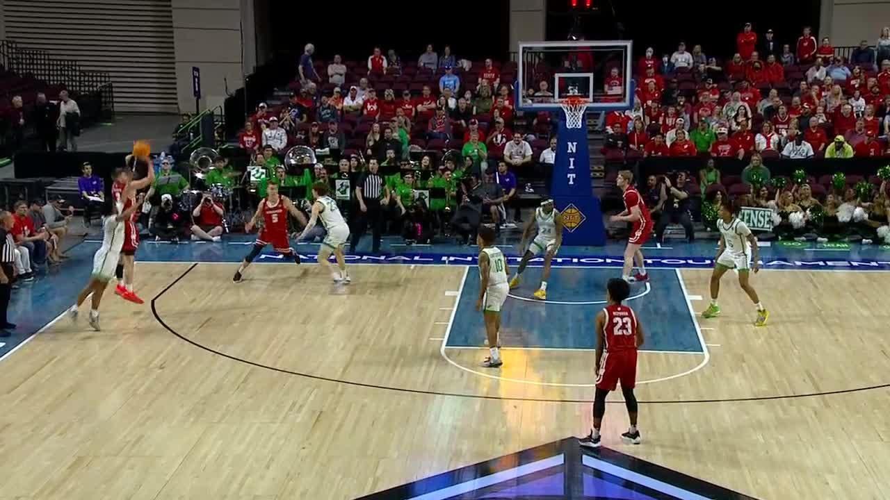 Wisconsin's Connor Essegian splashes early 3 - ESPN Video