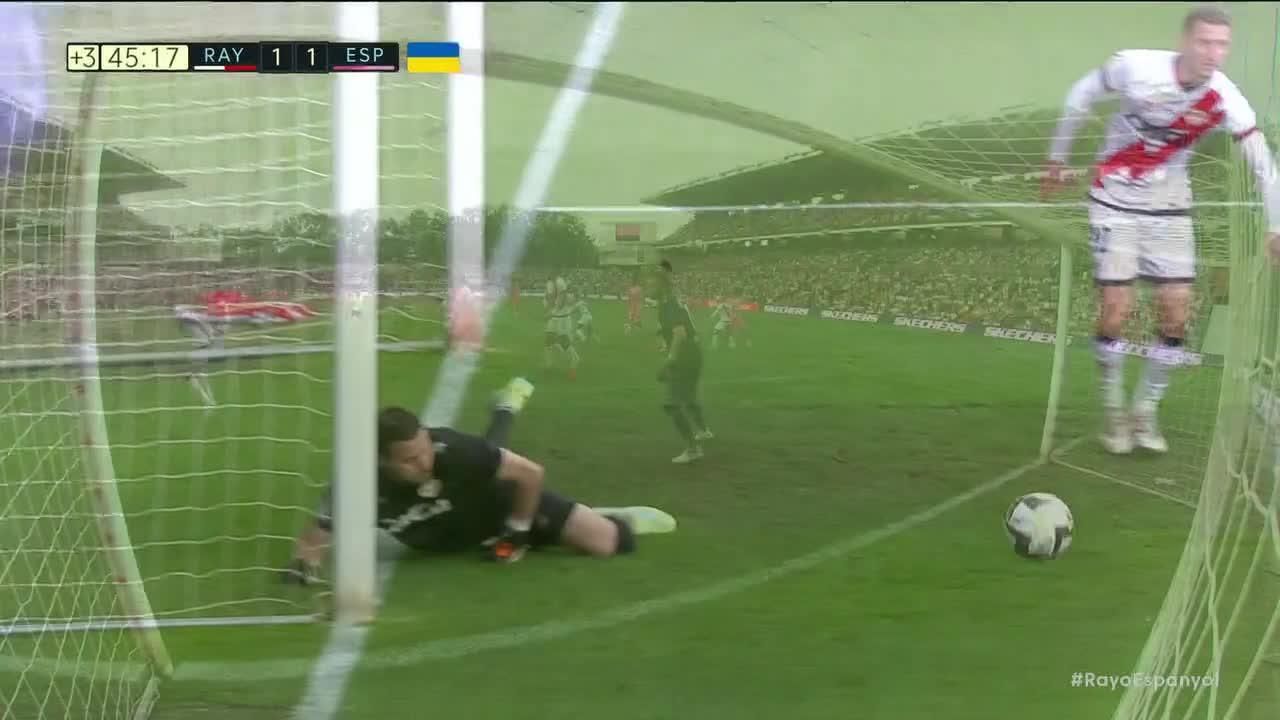 Stole Dimitrievski makes a fine stop for Espanyol just before halftime - ESPN Video