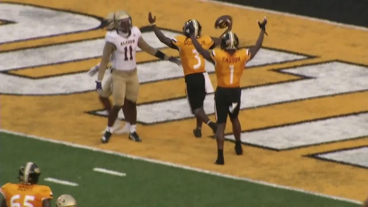 Billy Wiles airs it out for 2-yard touchdown - ESPN Video