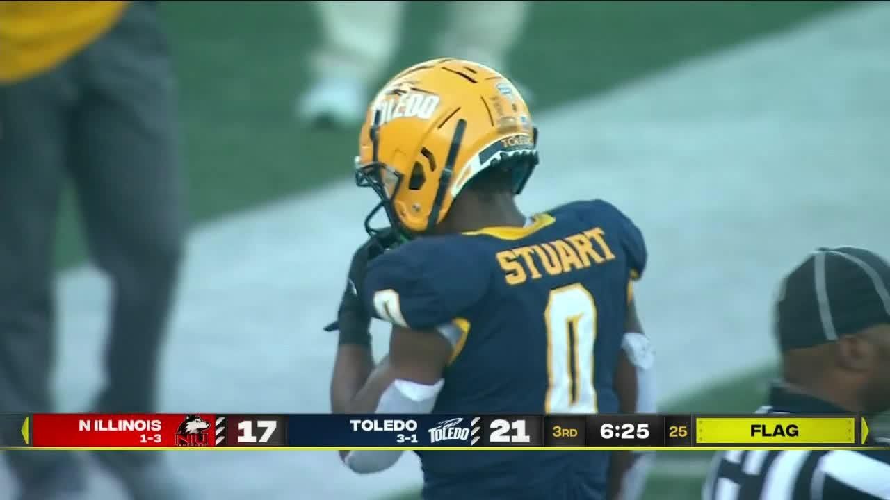 Jacquez Stuart powers past defense for 18-yard run - ESPN Video