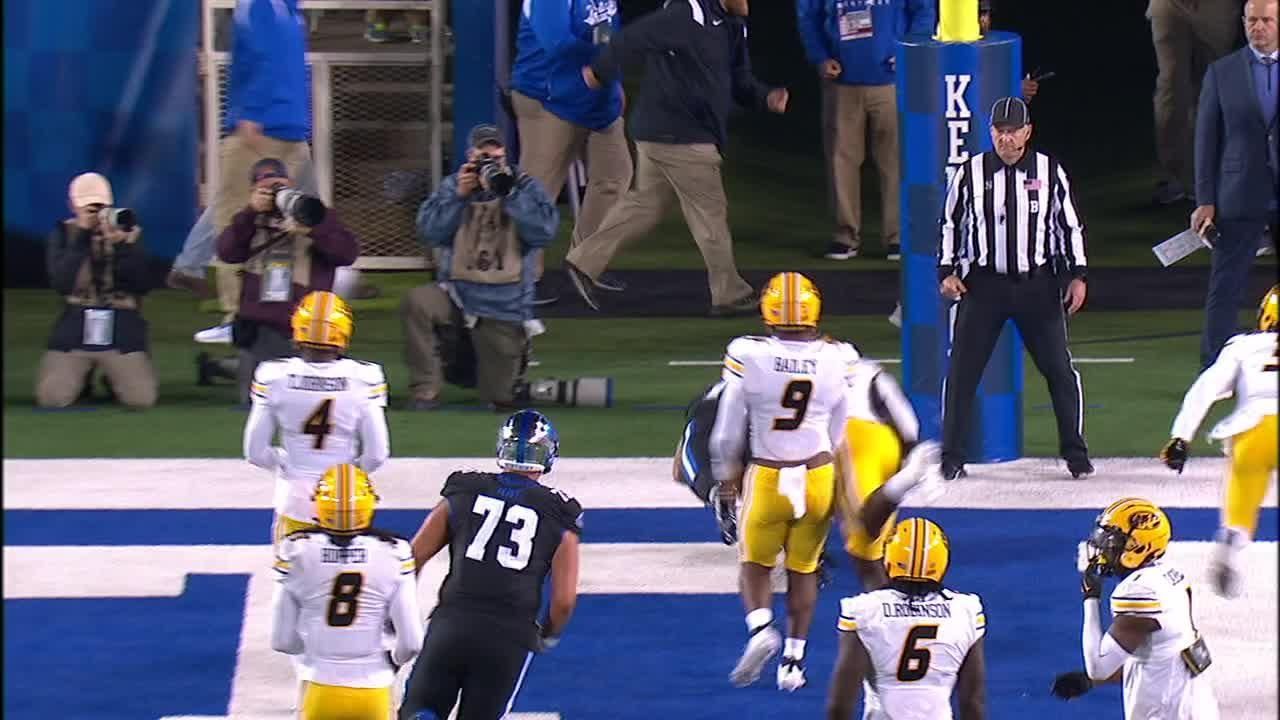 Devin Leary scores 13-yard rushing TD - ESPN Video