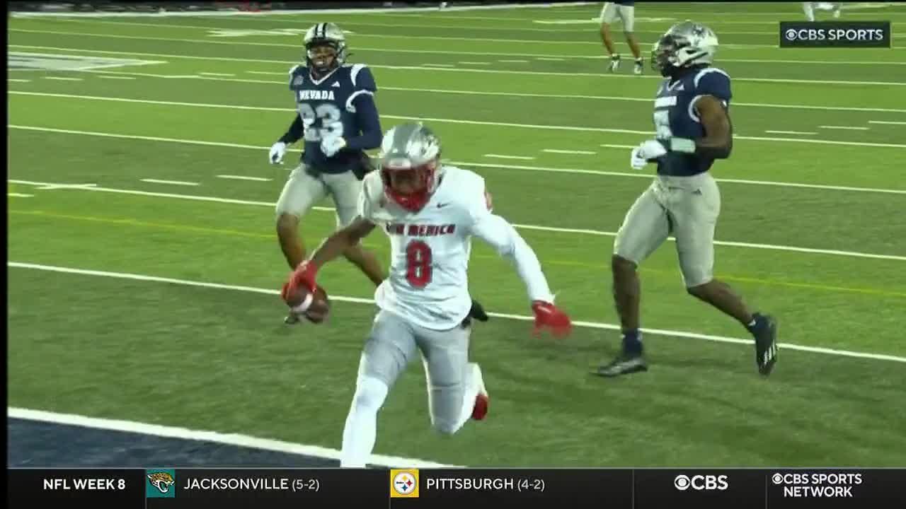 Dylan Hopkins hits Jeremiah Hixon in stride for a 59-yard New Mexico TD ...
