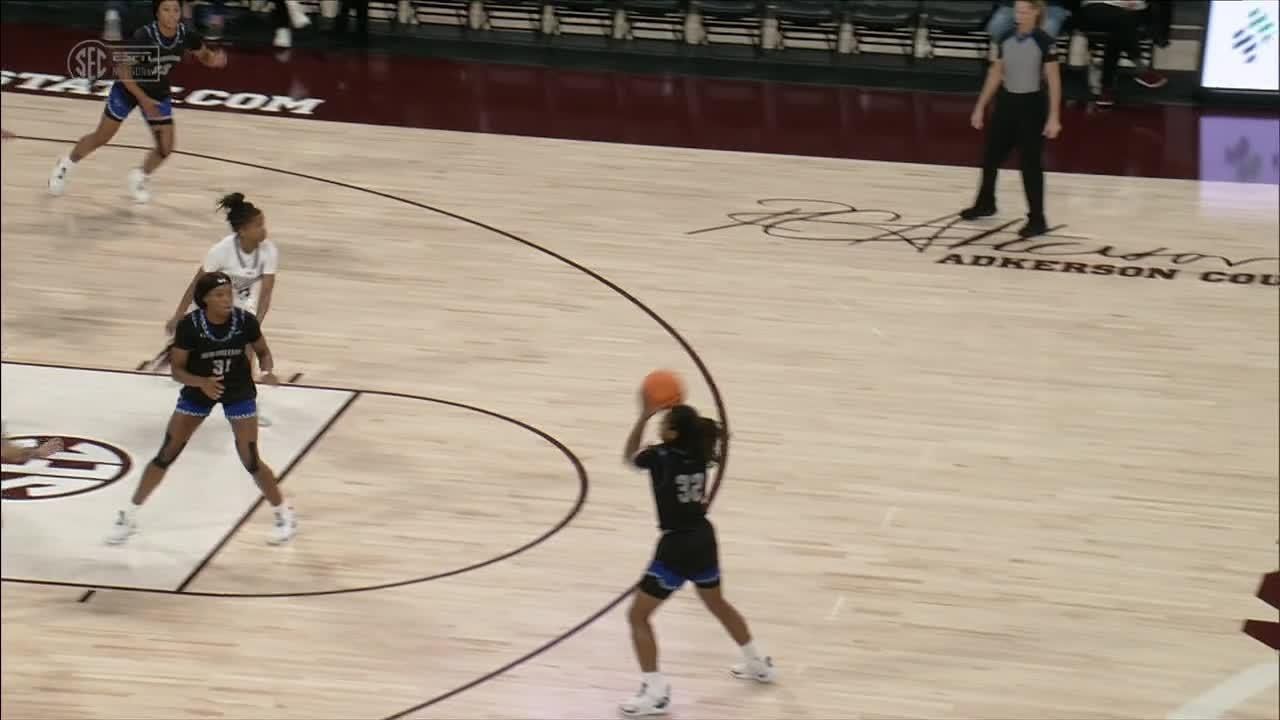 JerKaila Jordan rises to block the shot - ESPN Video