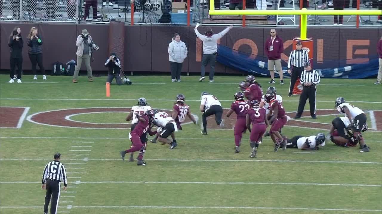 Touchdown! Brennan Armstrong scores vs. Virginia Tech - ESPN Video