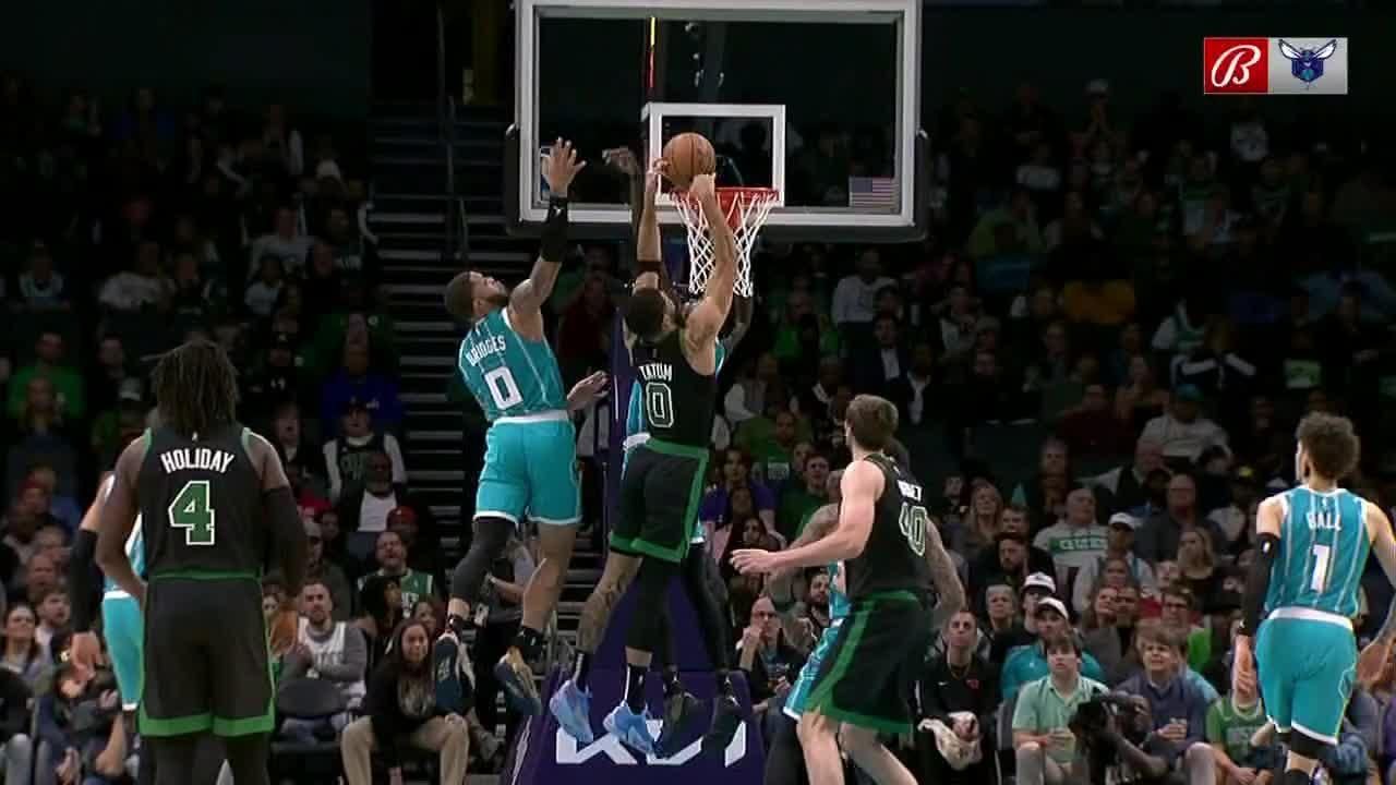 Jayson Tatum throws down the hammer - ESPN Video