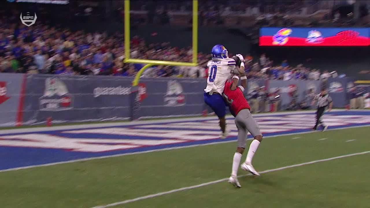 Quentin Skinner's big catch sets up Kansas TD - ESPN Video