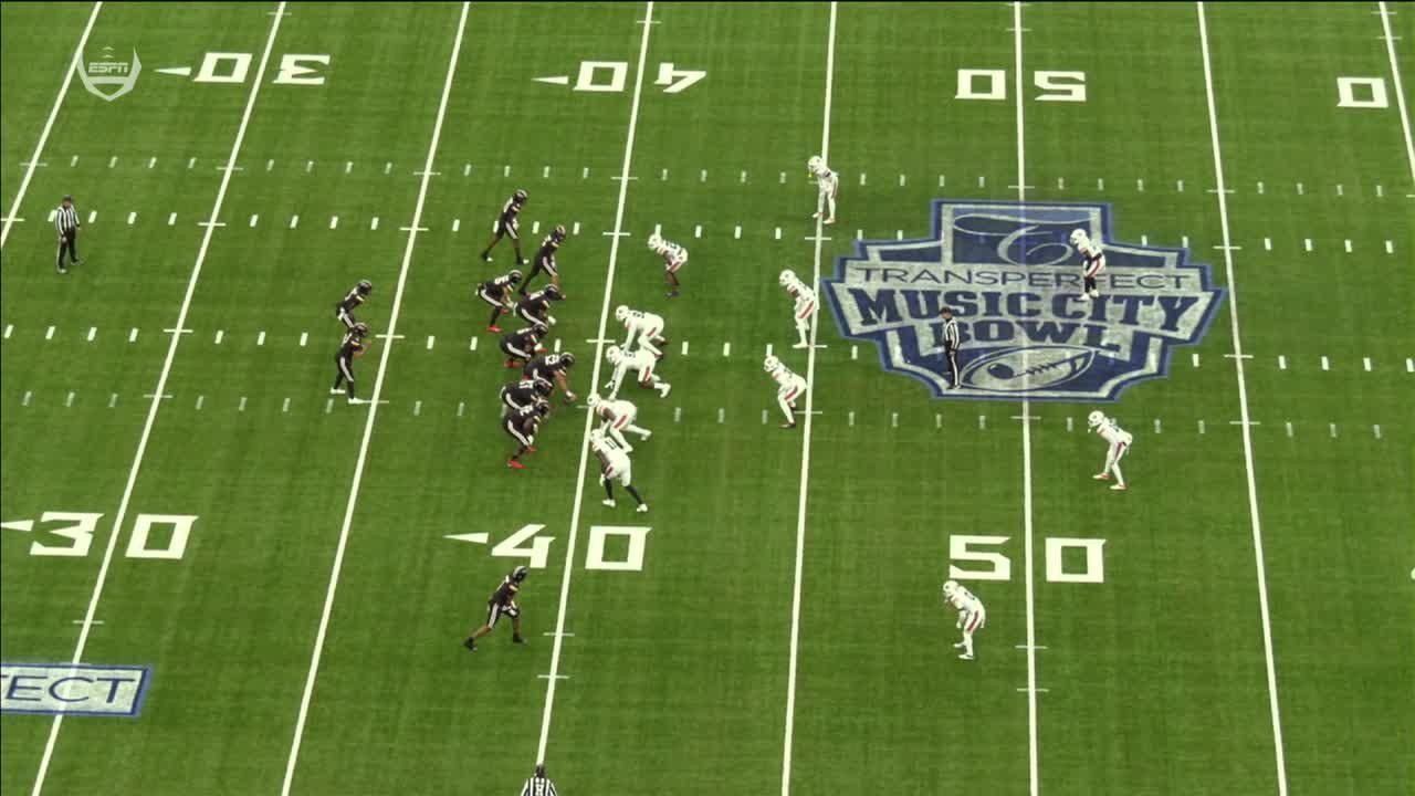 Cameron Edge drops in a 57-yard dime to Kaden Prather - ESPN Video