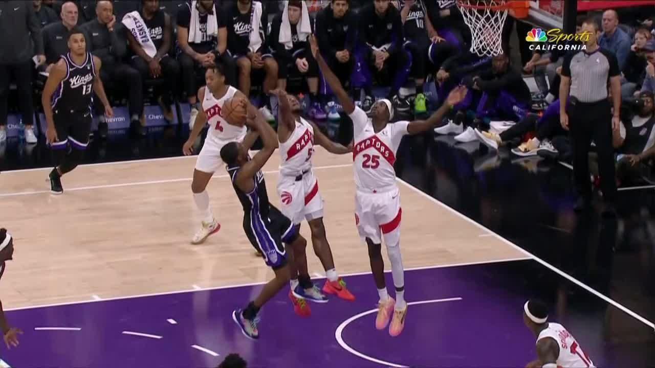Fox makes fallaway jumper to put the Kings up 5 - ESPN Video
