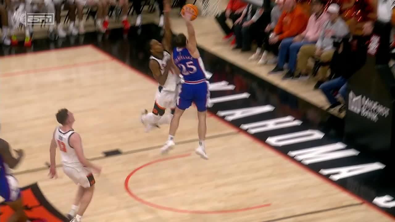 Nicolas Timberlake throws down massive jam for Kansas - ESPN Video