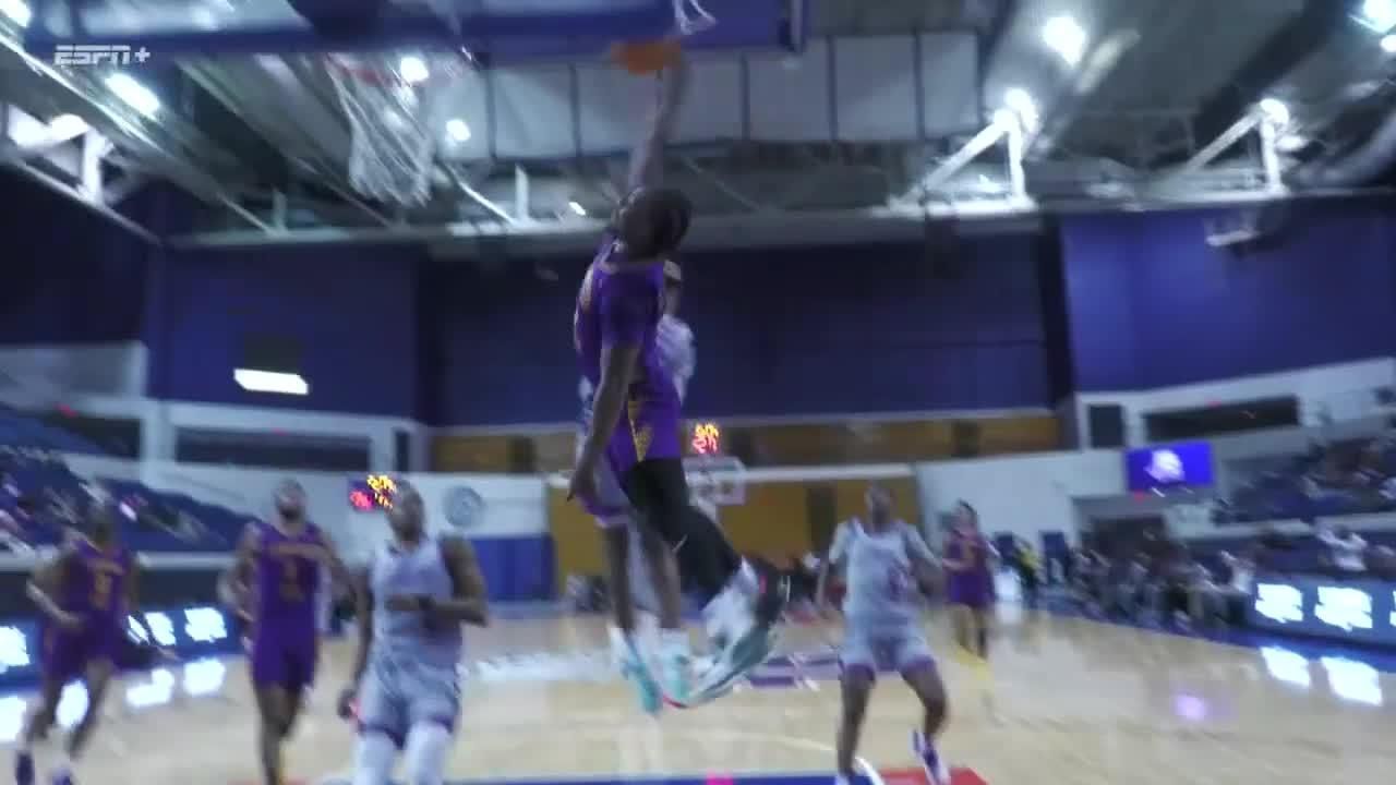 Josiah Davis rocks the rim with powerful dunk - ESPN Video