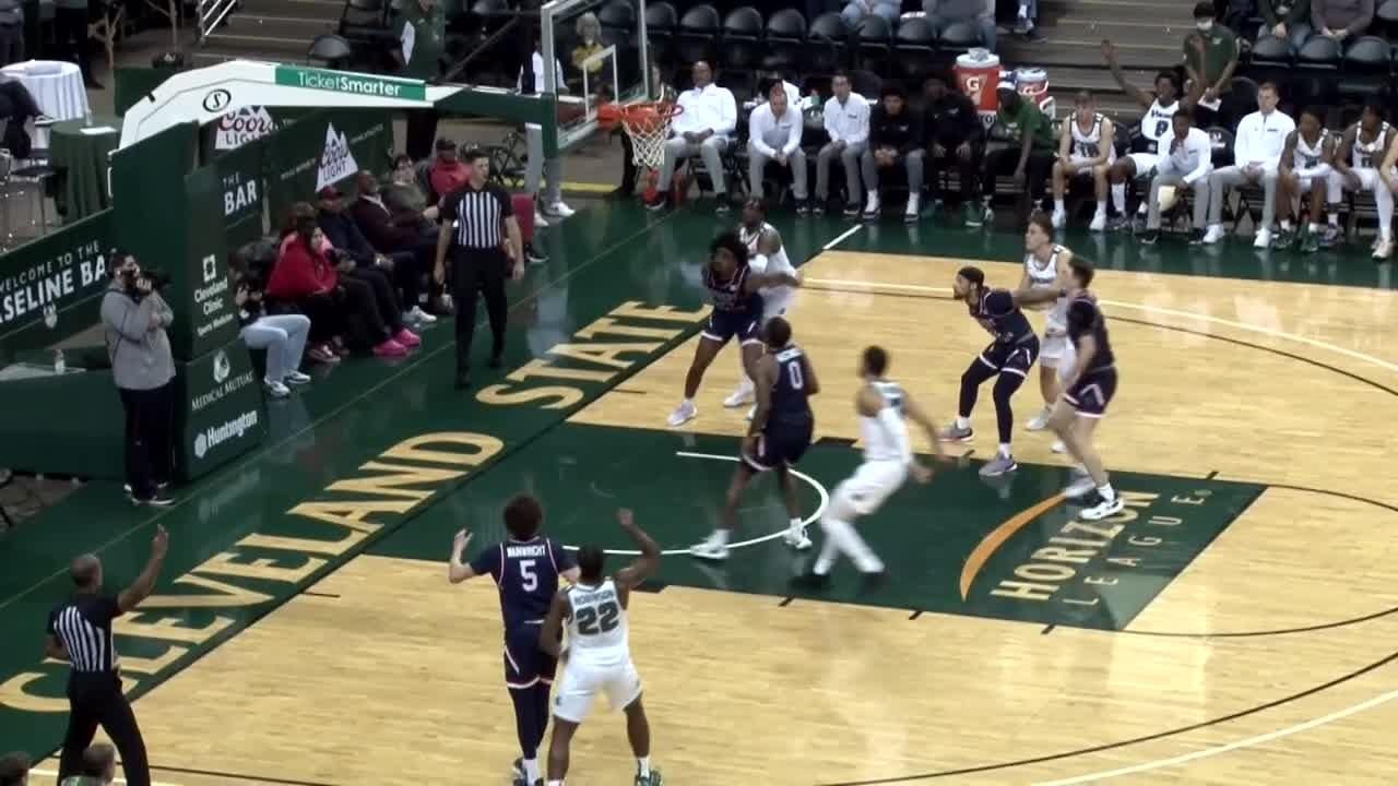 Chase Robinson buries 3 against Robert Morris Colonials - ESPN Video