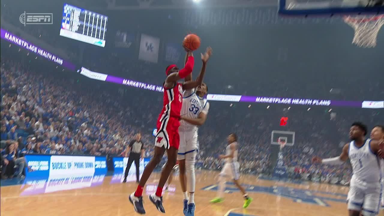 Ugonna Onyenso blocks Moussa Cisse's shot - ESPN Video