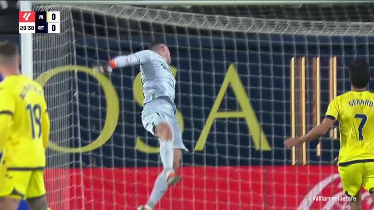 David Soria makes a great save - ESPN Video