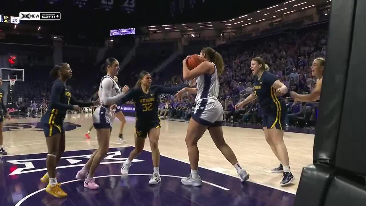 Ayoka Lee rises to block the shot - ESPN Video