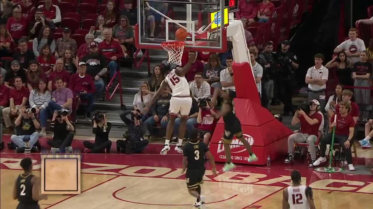 Paul Lewis makes beautiful dime for a basket - ESPN Video