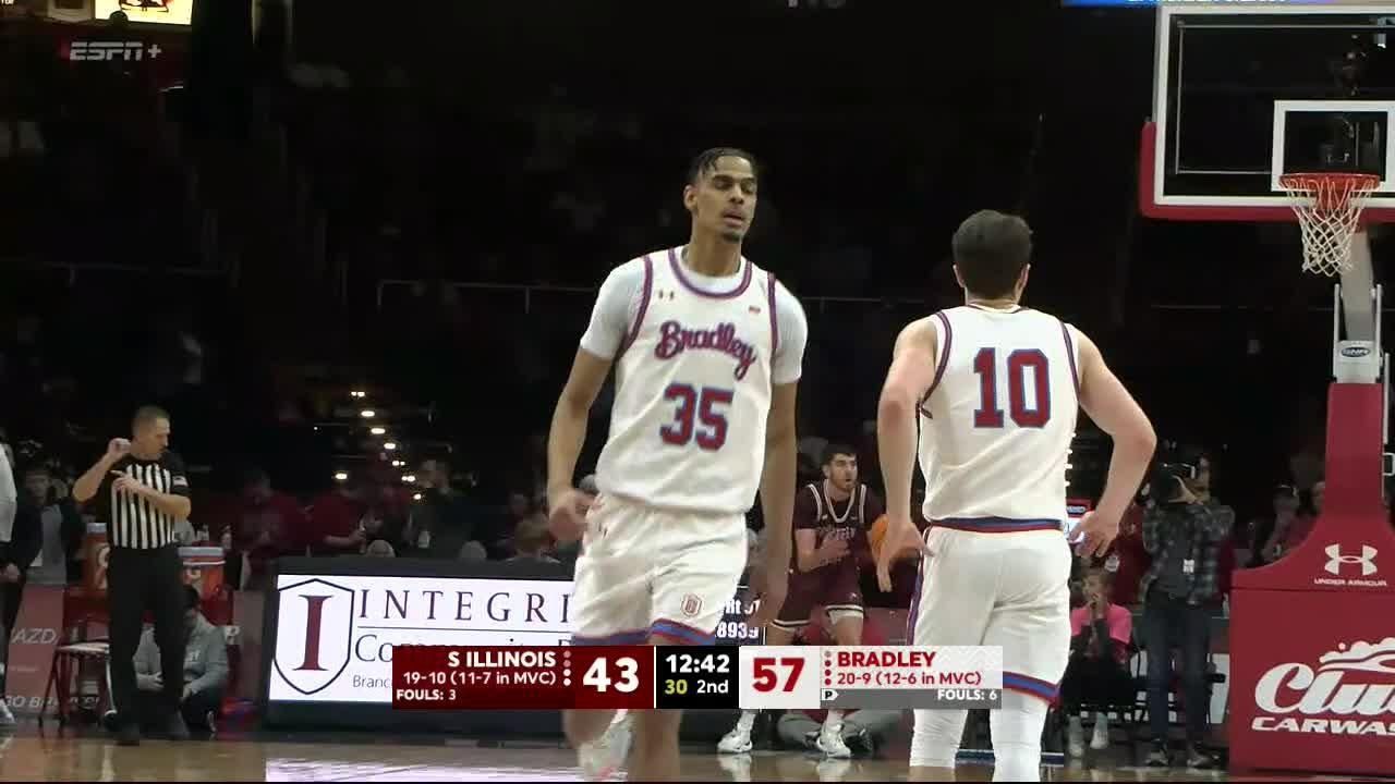 Darius Hannah throws down the slam for Bradley - ESPN Video