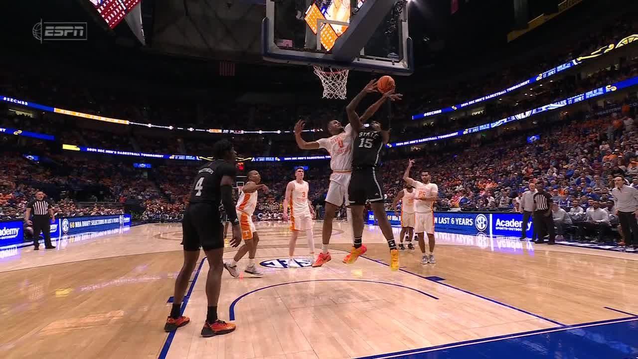 Jimmy Bell Jr. drains bucket vs Tennessee Volunteers - ESPN Video