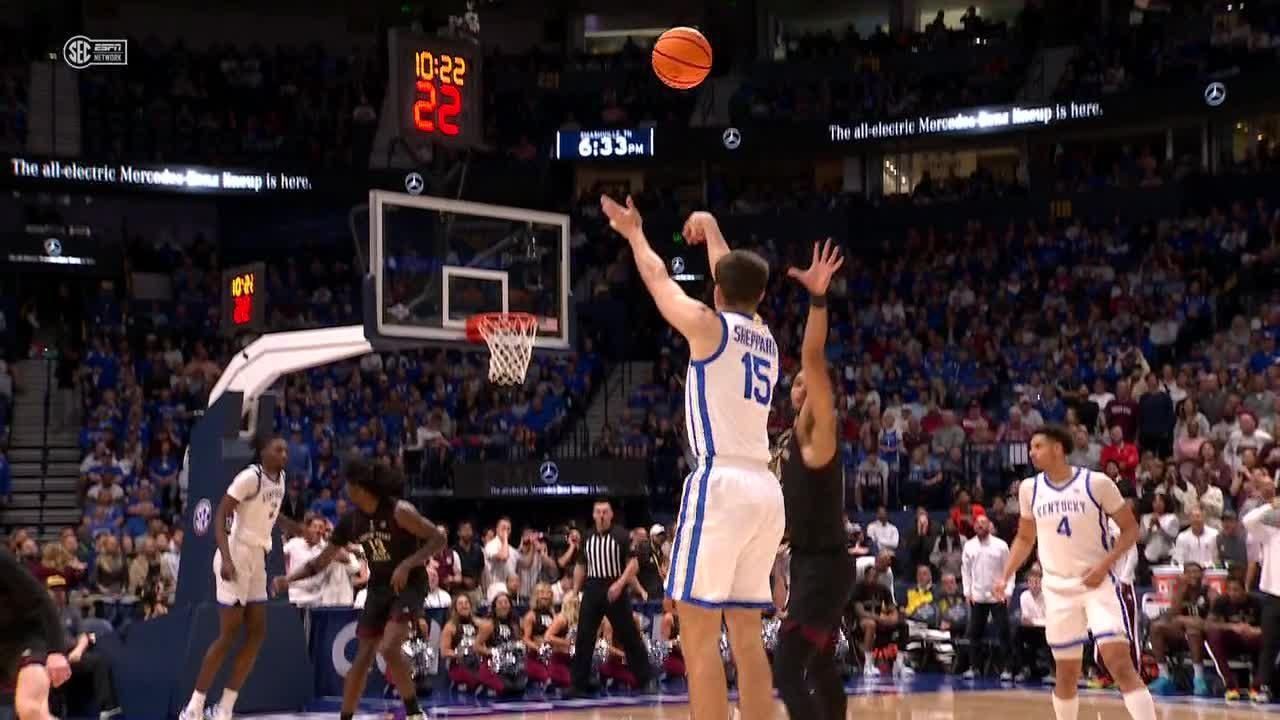 Reed Sheppard hits the trey vs. Texas A&M Aggies - ESPN Video