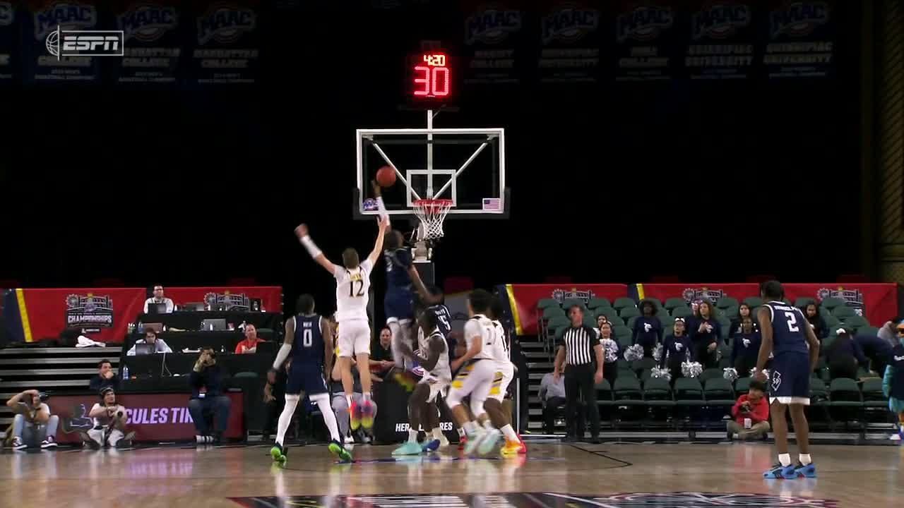 Corey Washington throws down powerful jam vs. Quinnipiac Bobcats - ESPN ...
