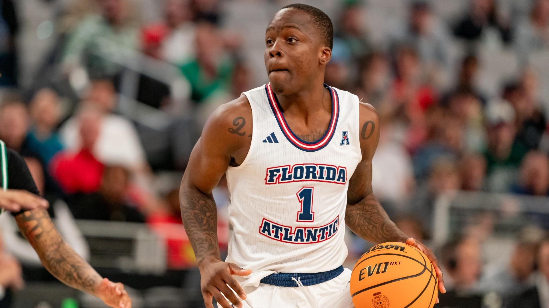 The best of Johnell Davis' season with the Florida Atlantic Owls - ESPN ...