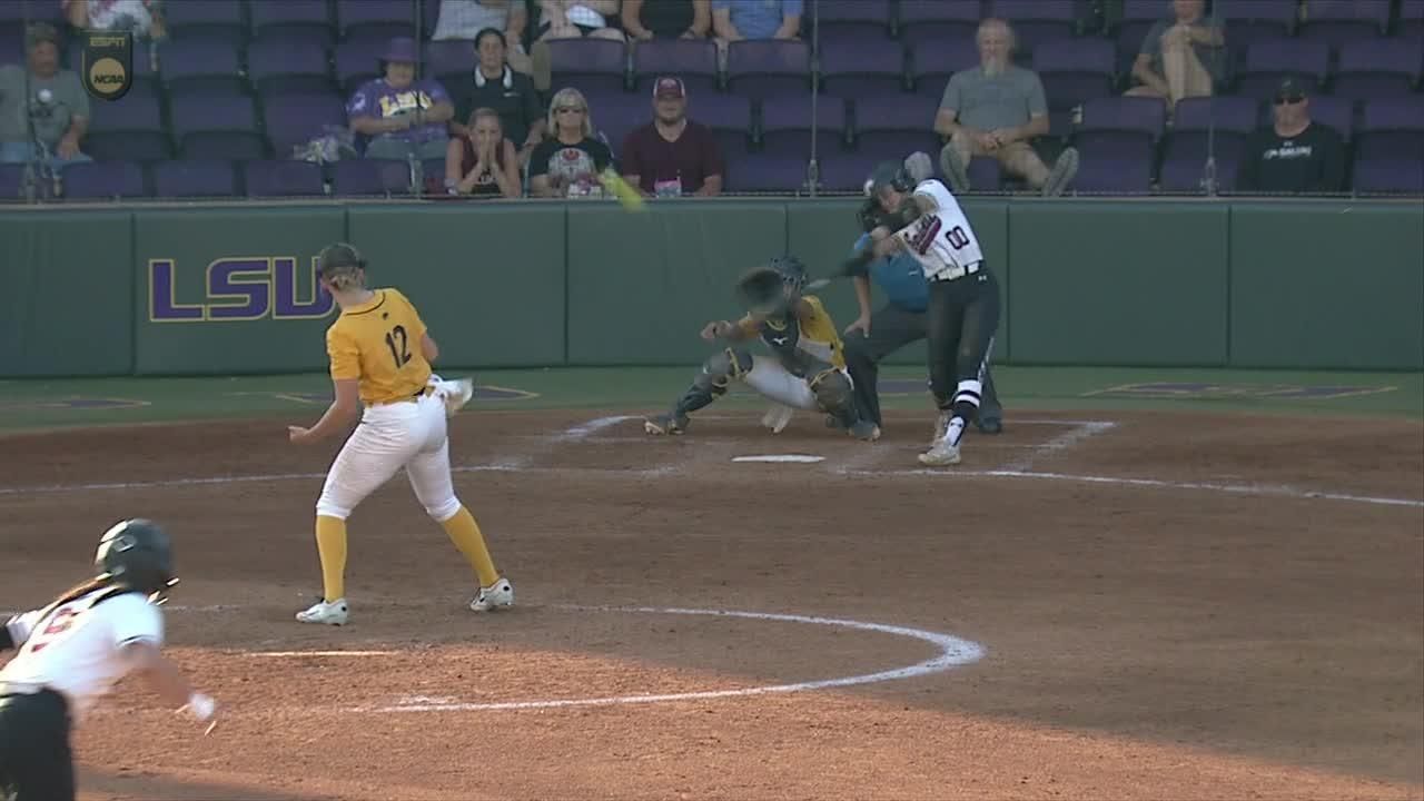 Jackie Lis hits go-ahead RBI double for Southern Illinois - ESPN Video