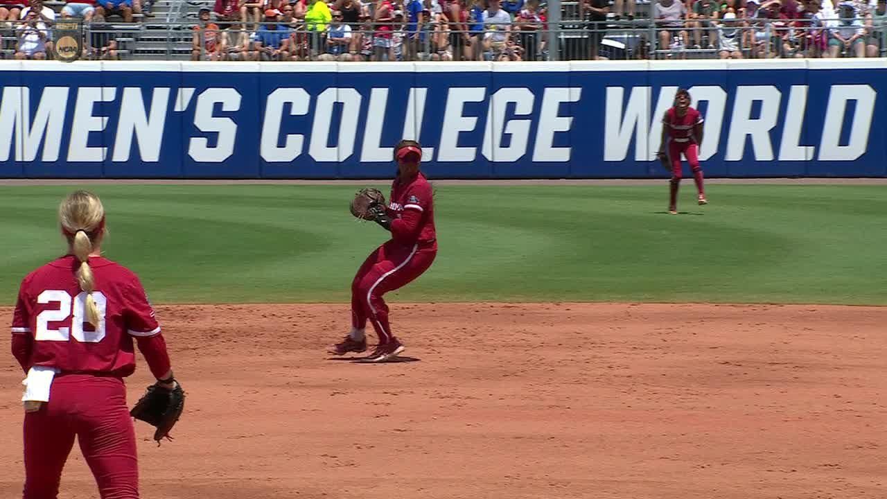 Cydney Sanders snags an impressive line drive for OU - ESPN Video