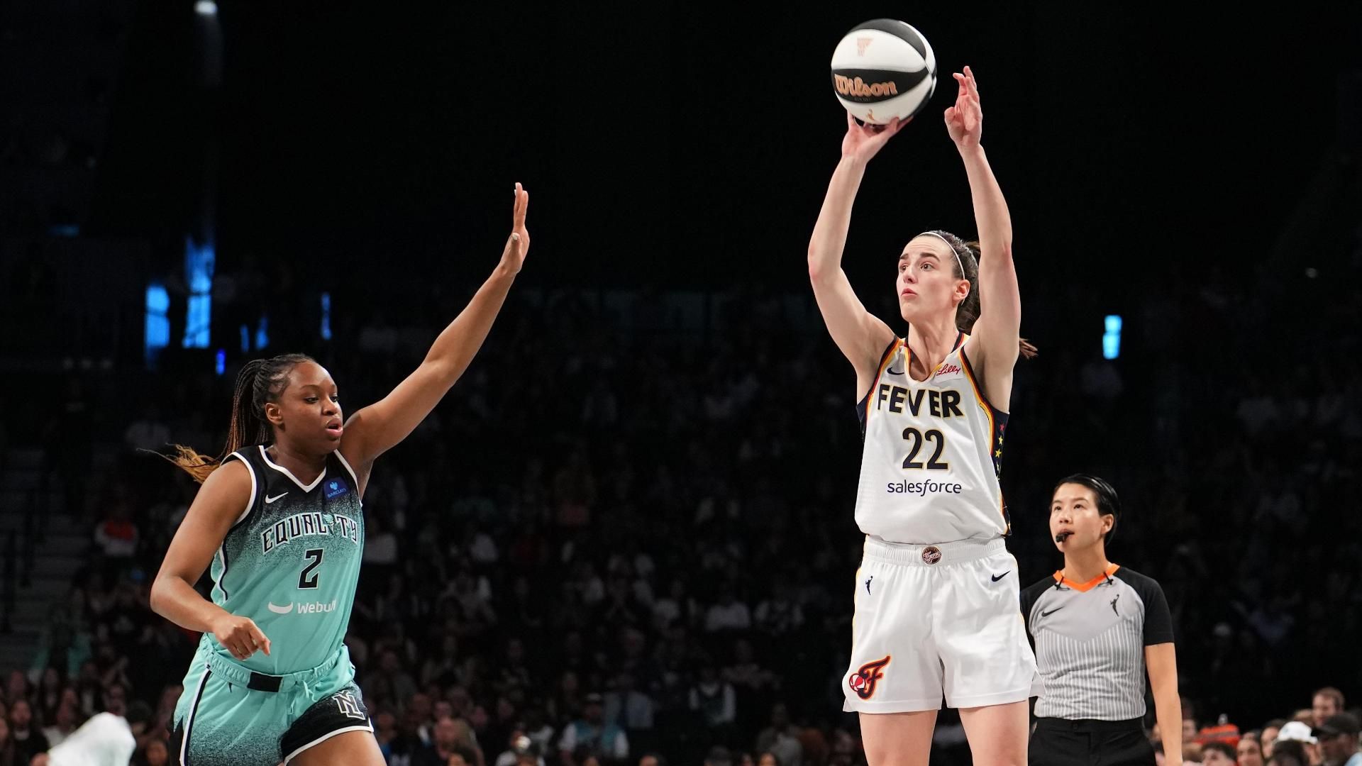 Caitlin Clark hits a 3-pointer from her signature spot - ESPN Video