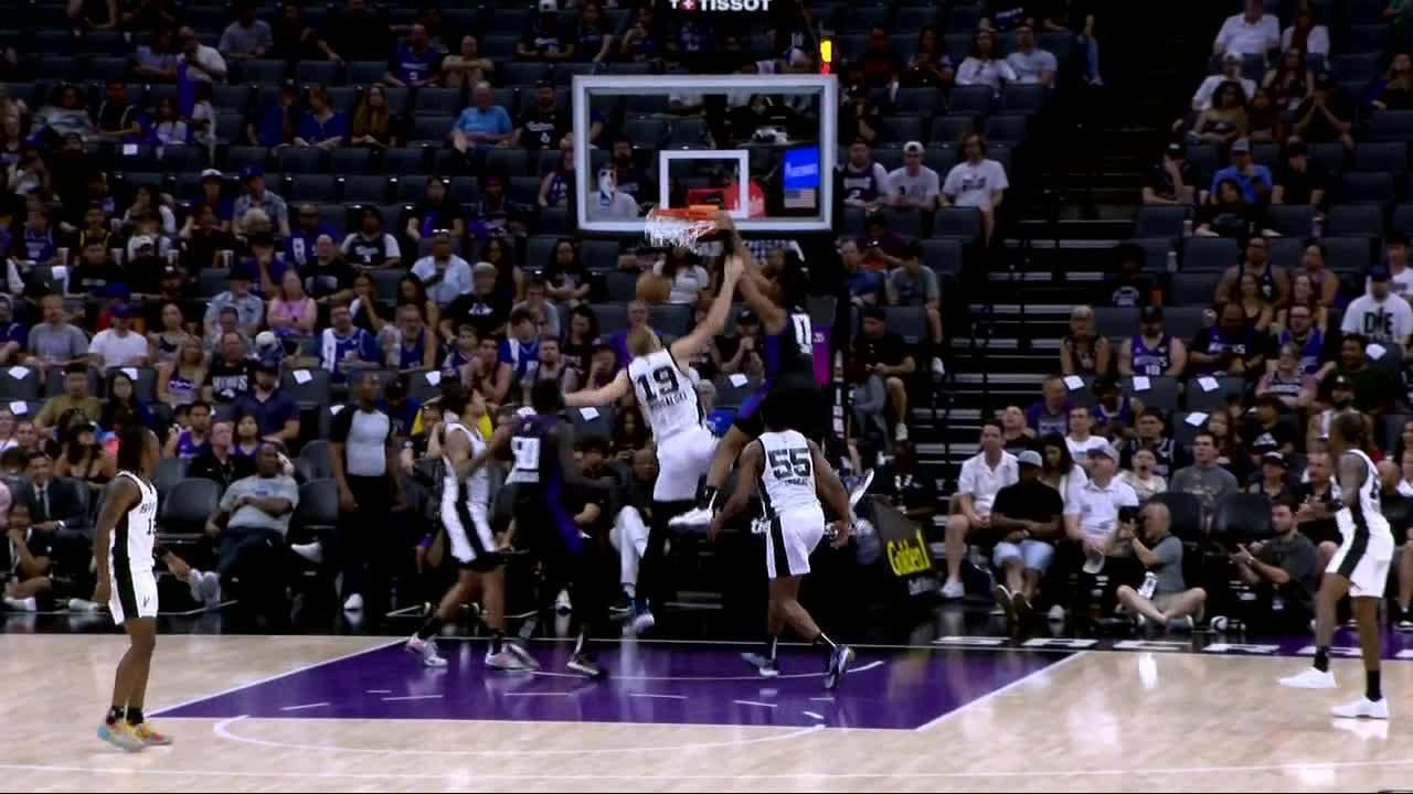 Isaac Jones posterizes Yauhen Massalski - ESPN Video