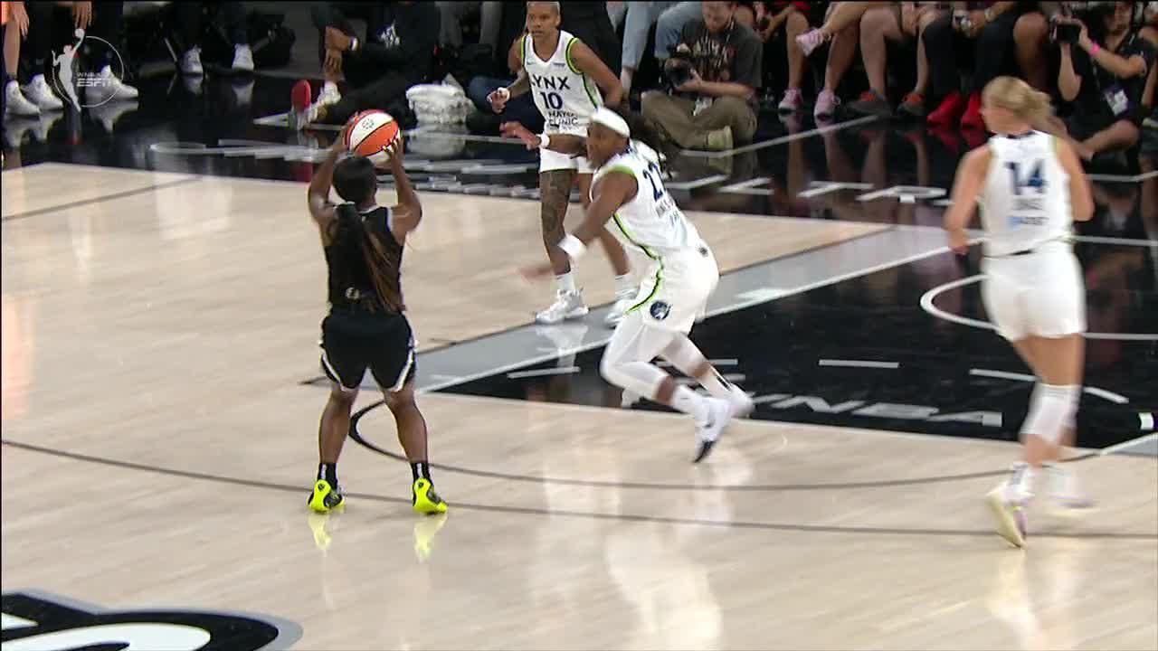 Jackie Young knocks down transition 3-pointer - ESPN Video