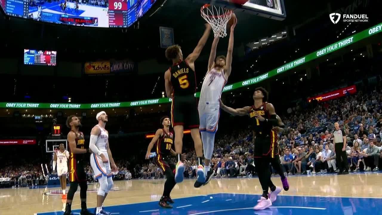 Chet Holmgren rocks the rim with dunk - ESPN Video