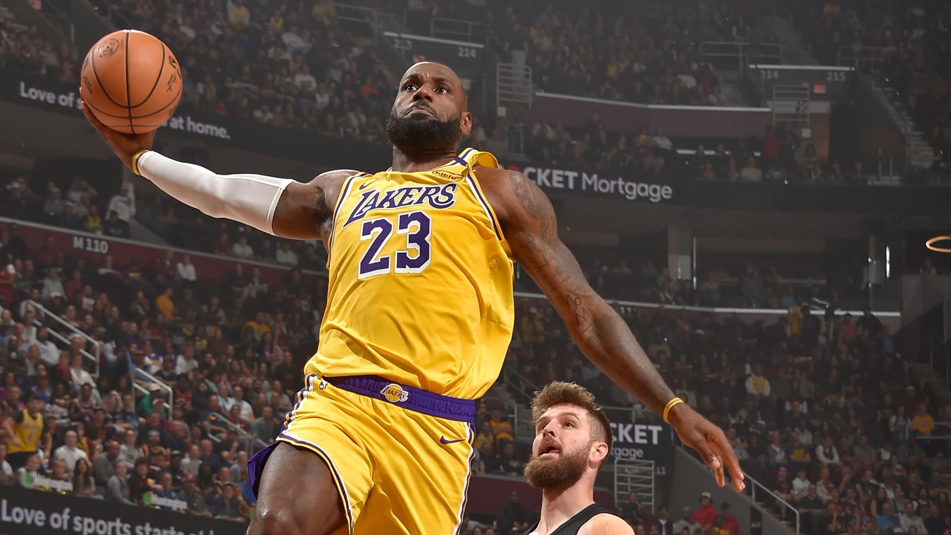 LeBron throws down vintage breakaway jam - ESPN Video