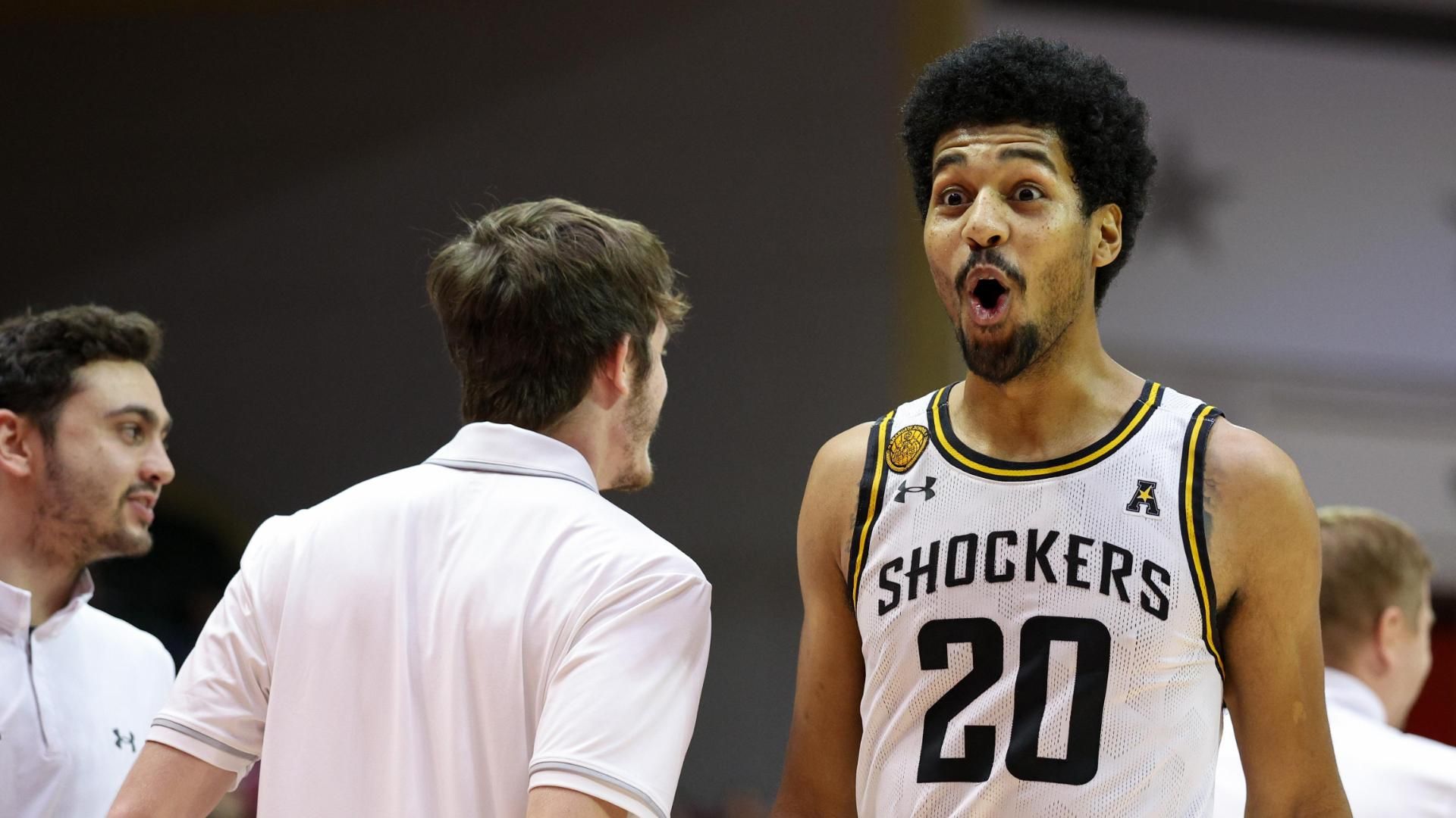 Harlond Beverly hits a 3-pointer to send the Shockers into OT - ESPN Video