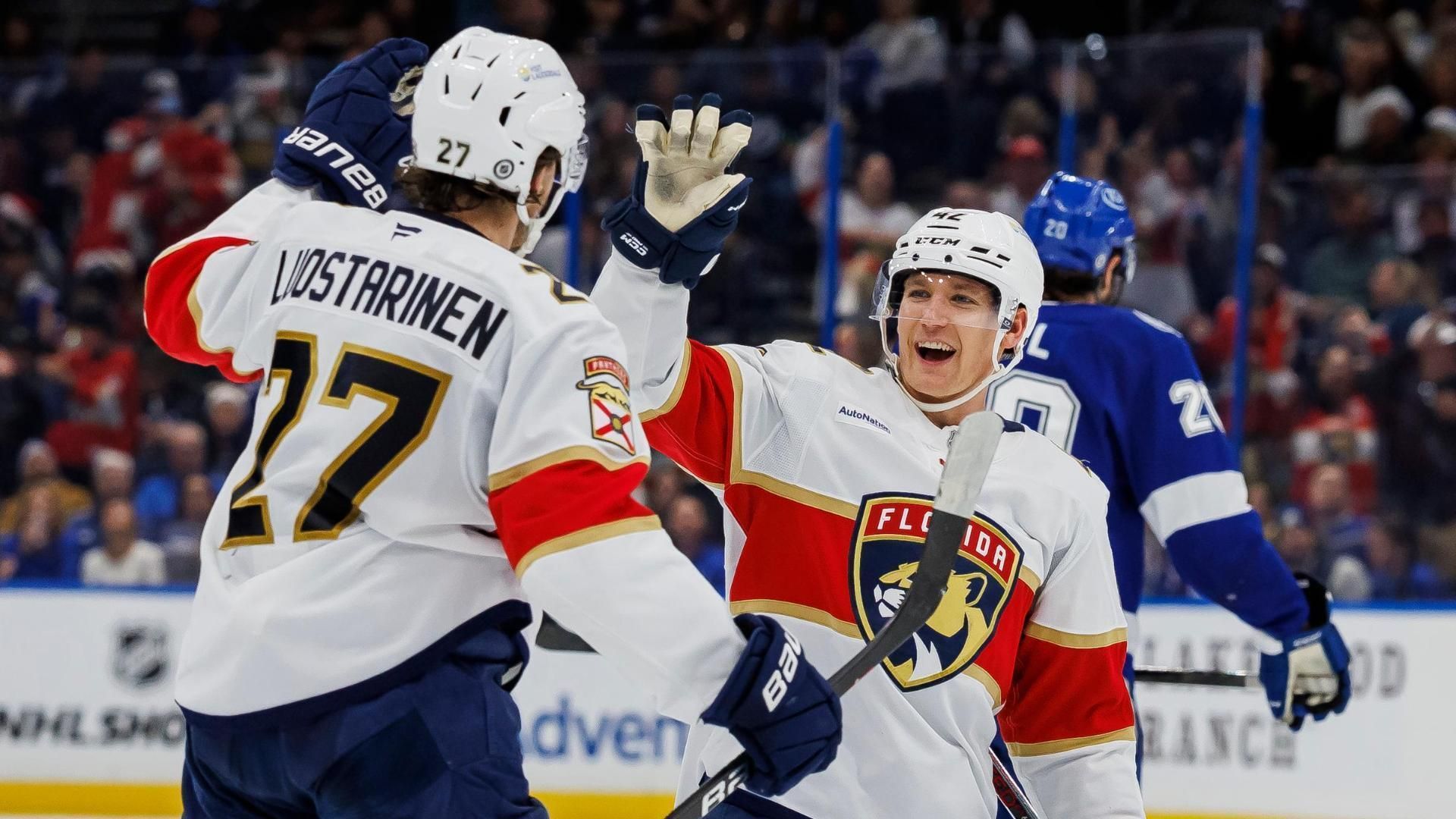 Panthers use short-handed goals to beat Lightning 4-2 in opener of home ...