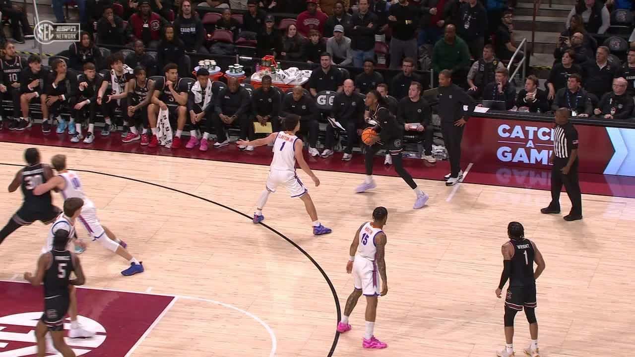 Zachary Davis kisses the bank on a clutch 3 - ESPN Video