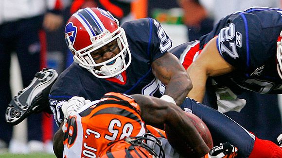 Tragedy, loss, success help Bills' Whitner mature on, off field - ESPN