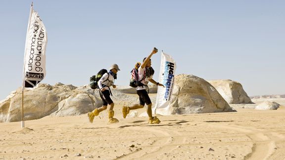 George Chmiel Jr. runs 155 miles in five days in the Sahara Desert - ESPN