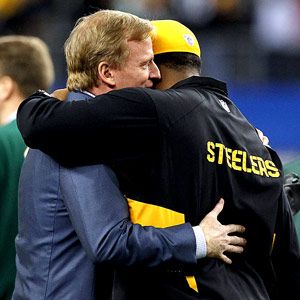 Roger Goodell needs a hug - ESPN