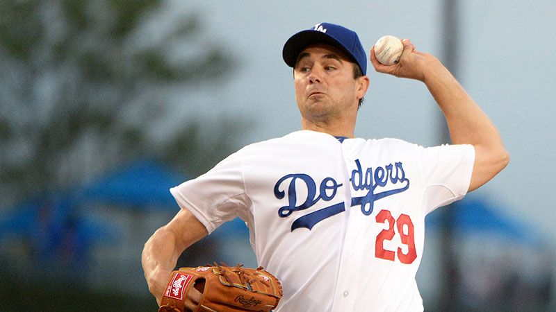 Ted Lilly, 37, retires, ending winter-ball attempt - ESPN