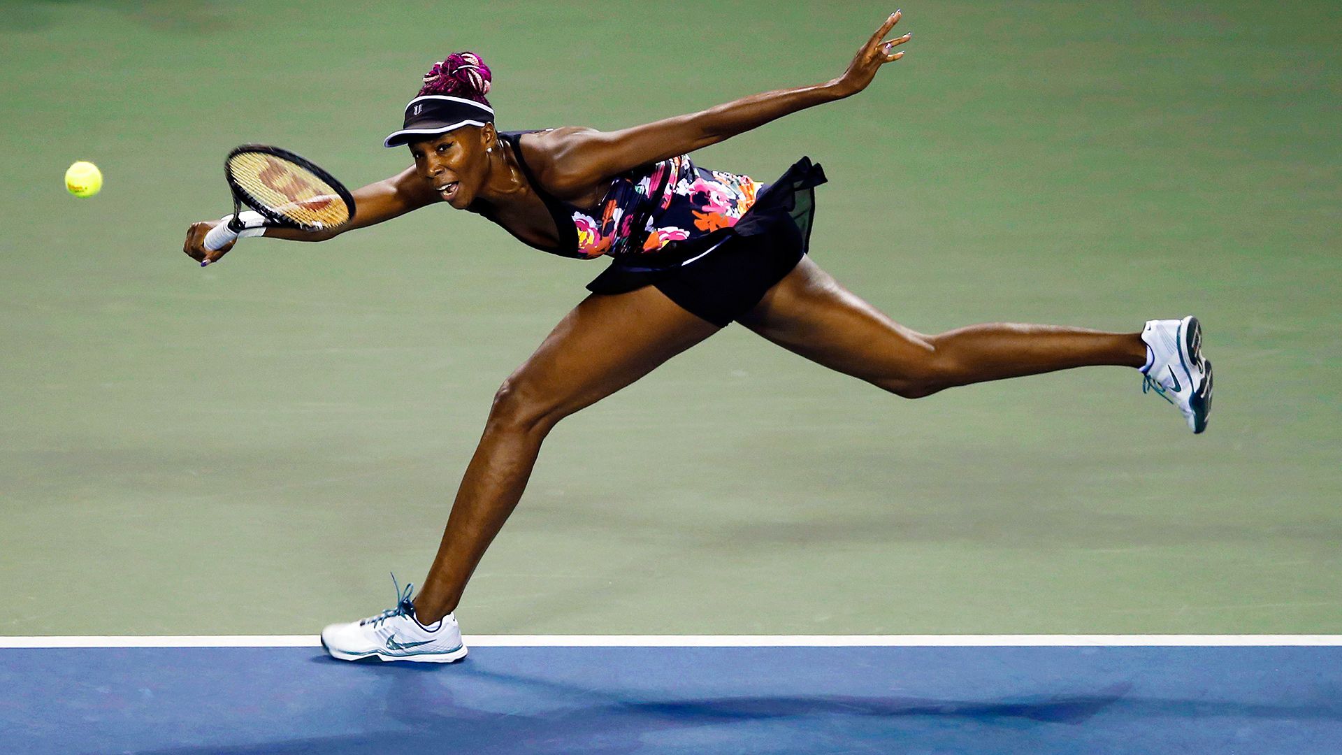 Venus Williams beats Victoria Azarenka, reaches third round at Pan ...